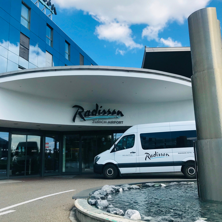 RADISSON ZURICH AIRPORT Hotel Car Park (Covered) in Rümlang